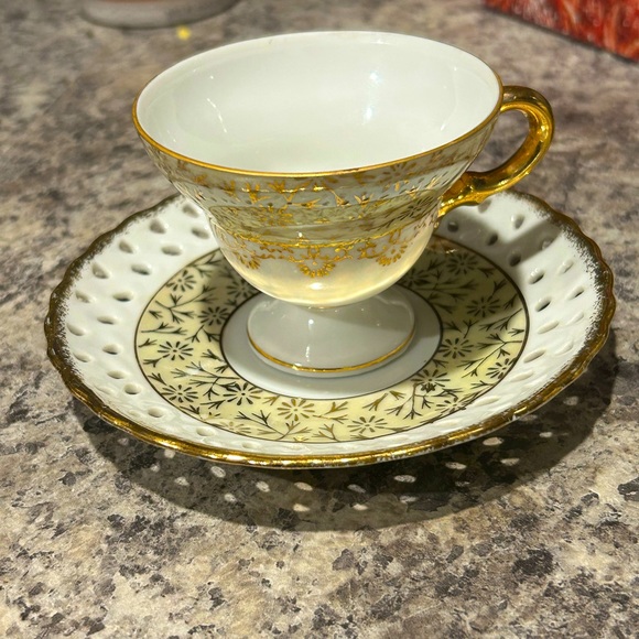 Dining | Delicate Gold Design Footed Demitasse Teacup With Fenestrated ...